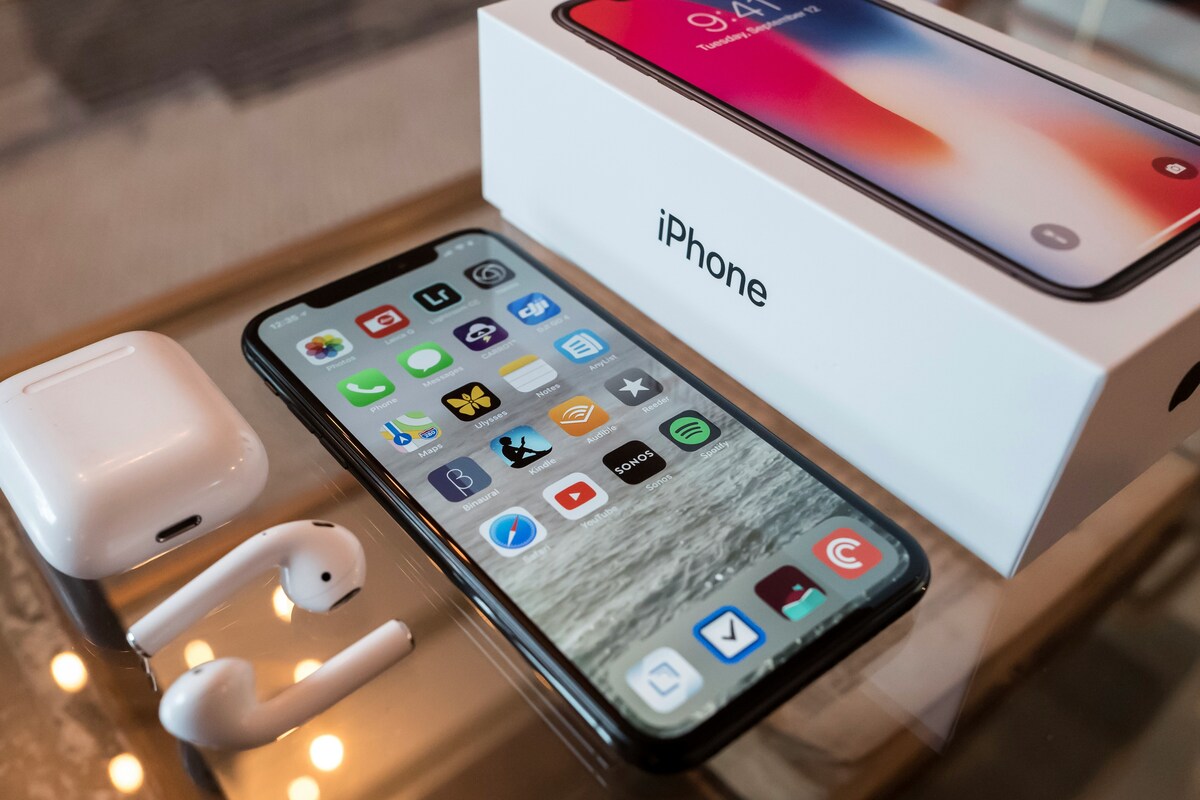 What Government Program Gives You a Free iPhone in the US? Easy Guide ...